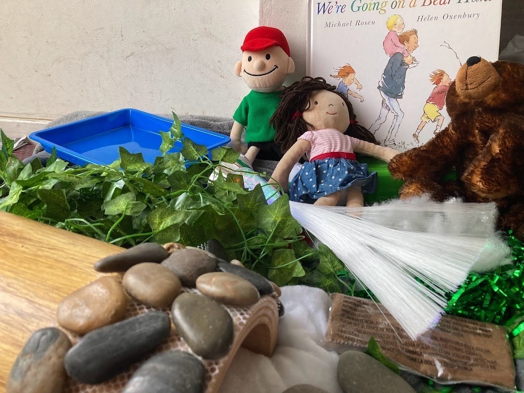 Creating story sacks for sensory stories - Family Fund